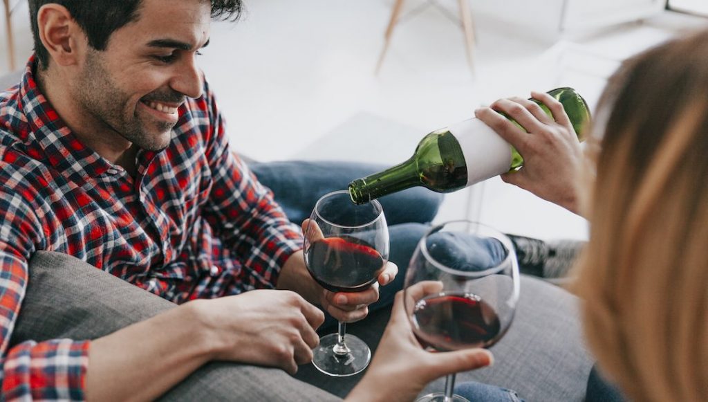 8 Formas de divertirse en casa | Pacific Developers